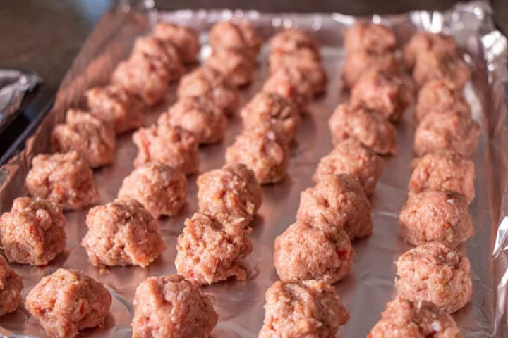 Spicy Meatballs: A Flavorful Culinary Delight